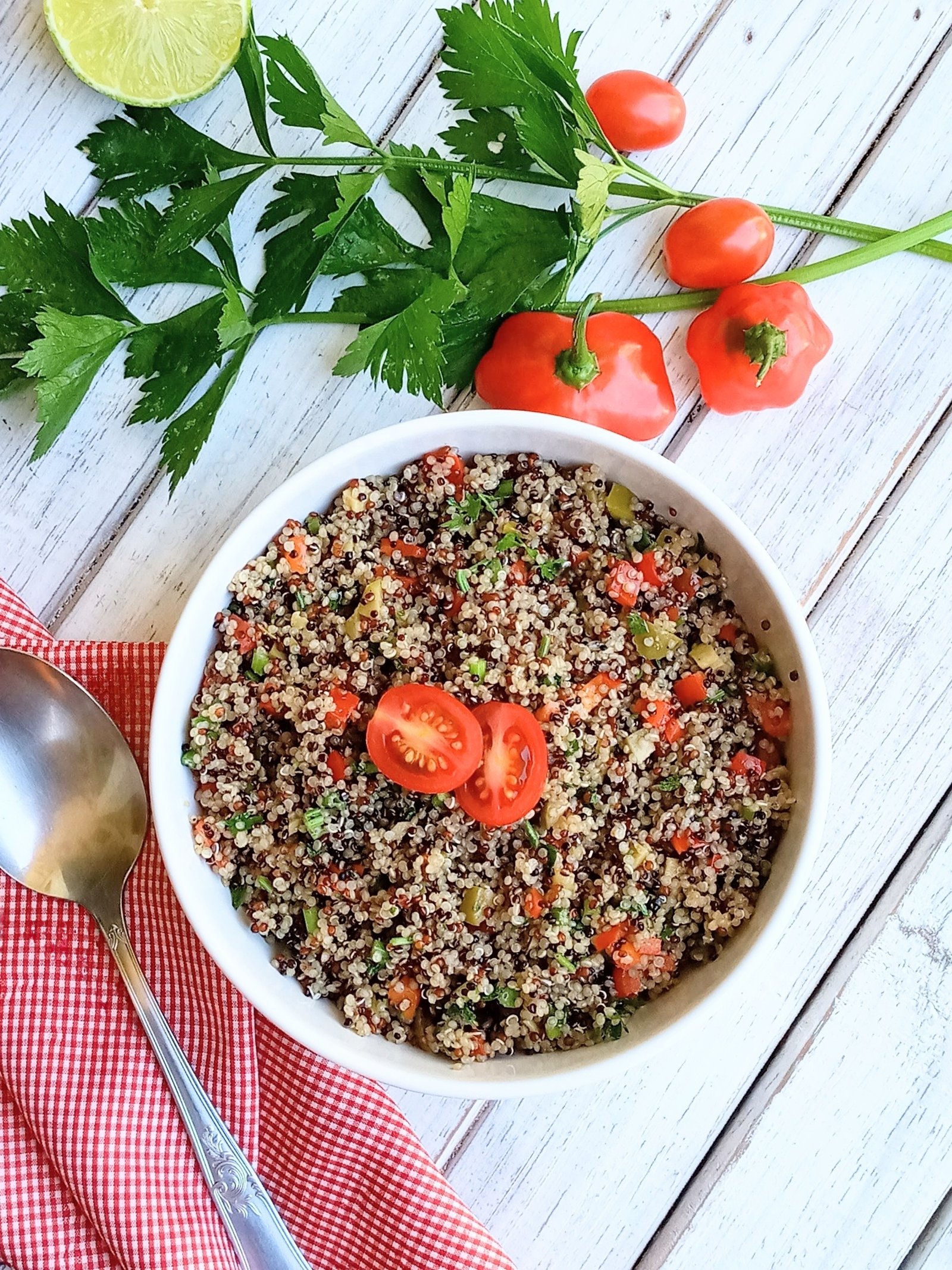 Tricolor Quinoa Salad Recipe: A Quick and Easy Meal